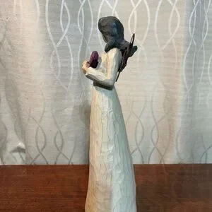 unknown | Accents | Willow Tree Style Angel Figurine With Wings And ...